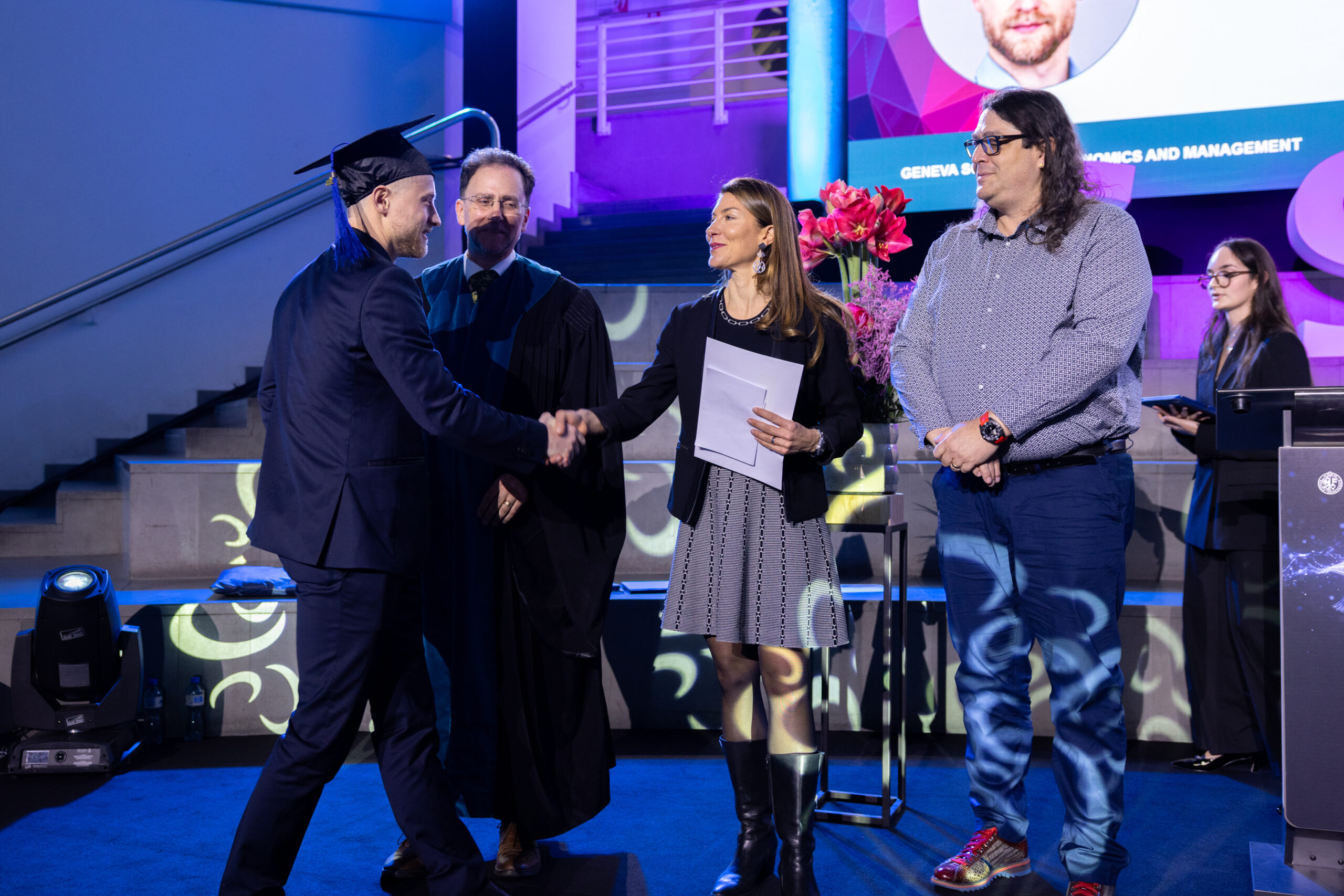 2025 GSEM Graduation Ceremony - Gemonline
